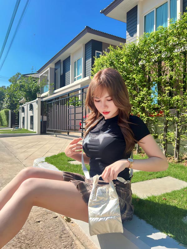 Lemonick56 แจกวาร์ป น้อง เลม่อน ดาวติ๊กต็อค BIGO อกใหญ่ เด็ด 18+