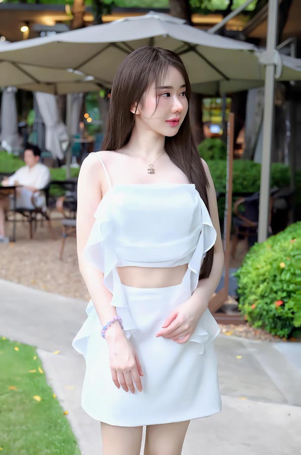 Ploymiku แจกวาร์ป พลอยใส วราภรณ์ เน็ตไอดอล บิกินี่ อกใหญ่ IG 18+